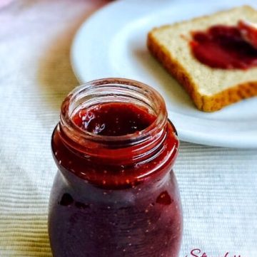 Homemade Strawberry Jam Recipe with Jaggery for Toddlers and Kids